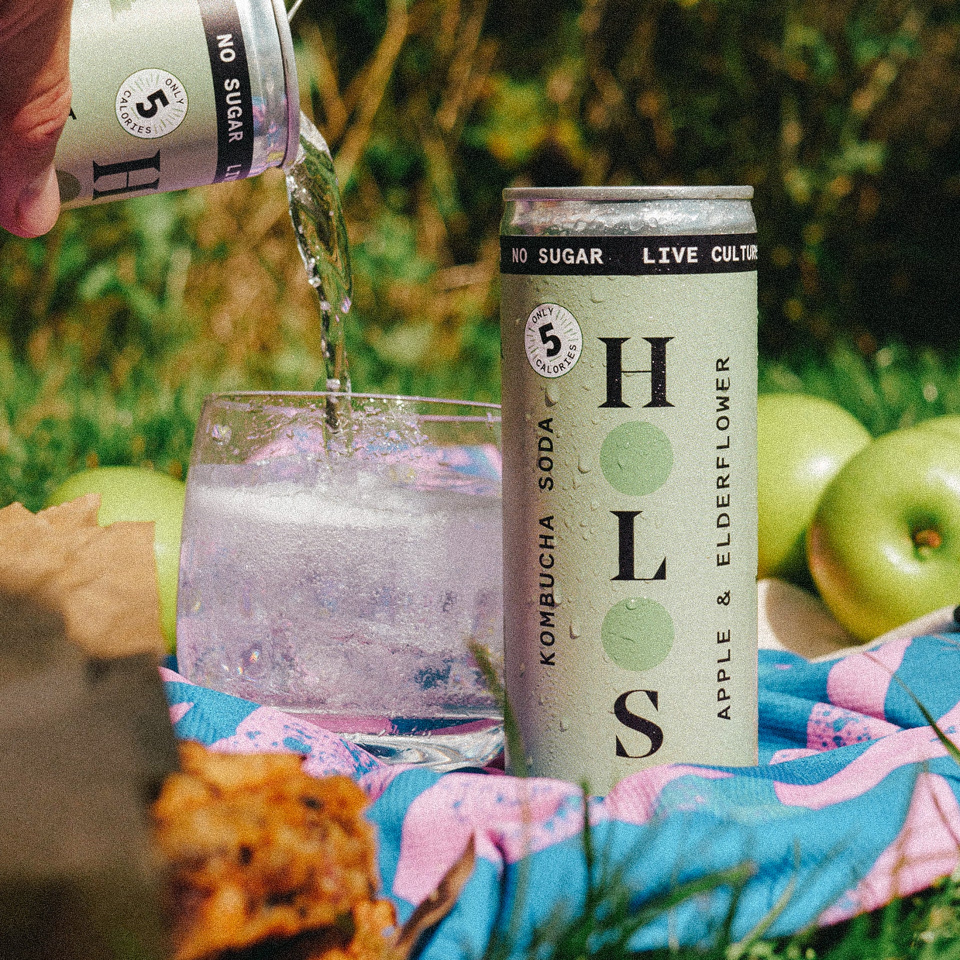 HOLOS Apple & Elderflower Kombucha Soda - Nought Drinks